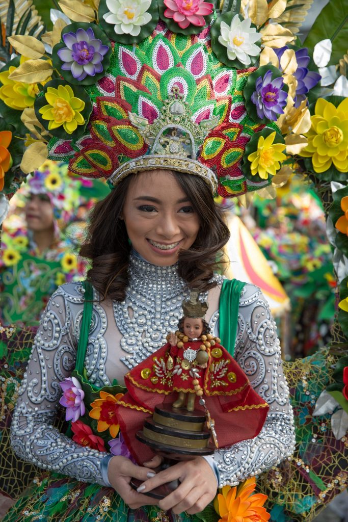 Sinulog: Dancing and devotion for Santo Niño | macaomagazine.net