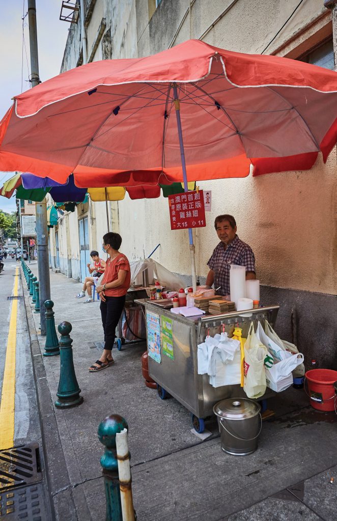 Eats on the streets | macaomagazine.net